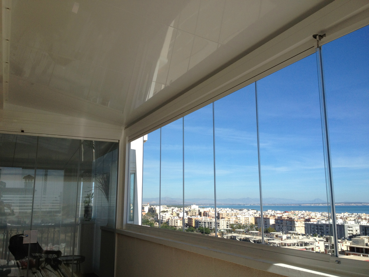 JVS – Wintergardens – Acoperiri terase cu panel aluminiu termoizolant