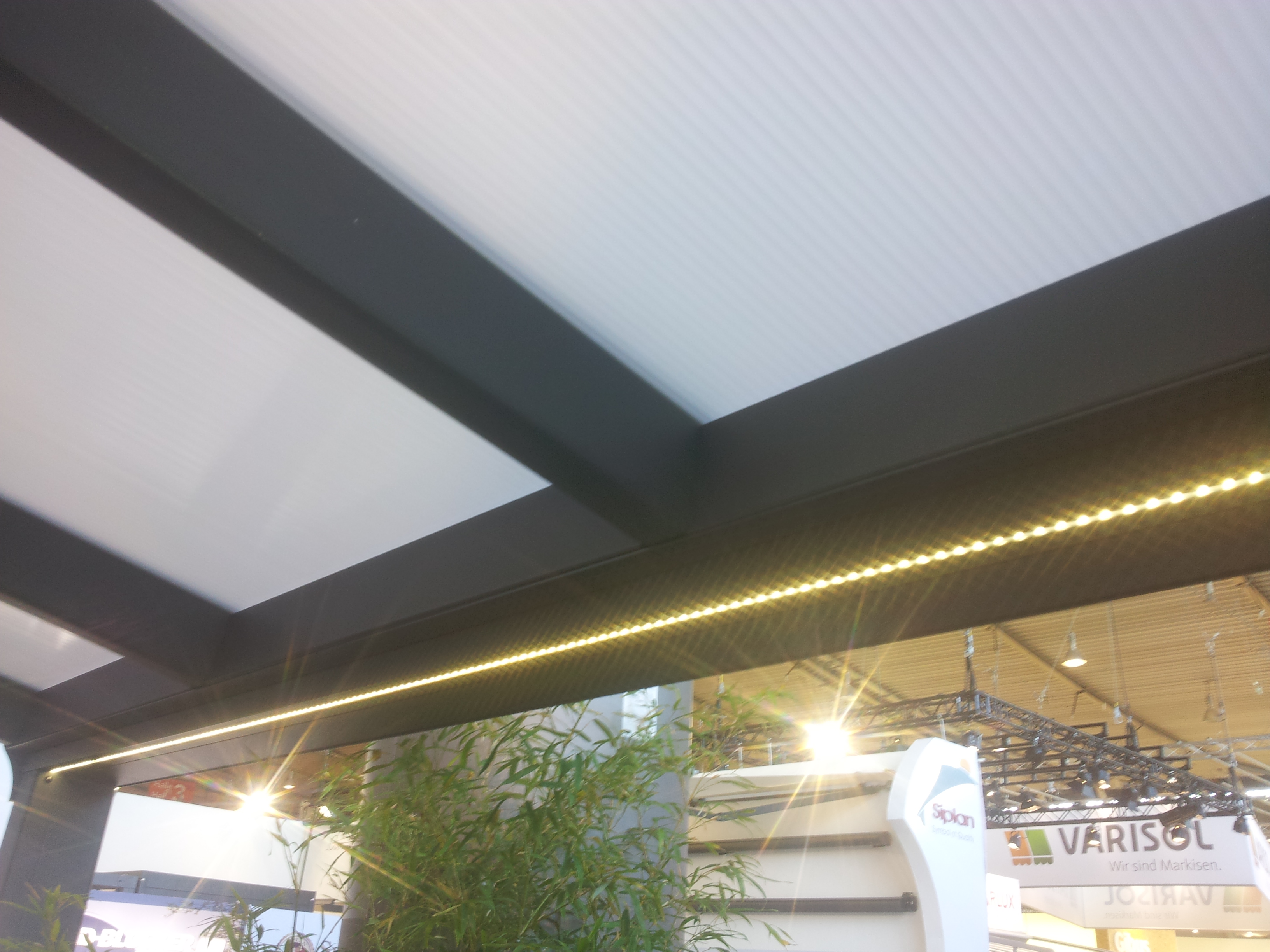 JVS – Wintergardens – Acoperiri terase cu policarbonat celular