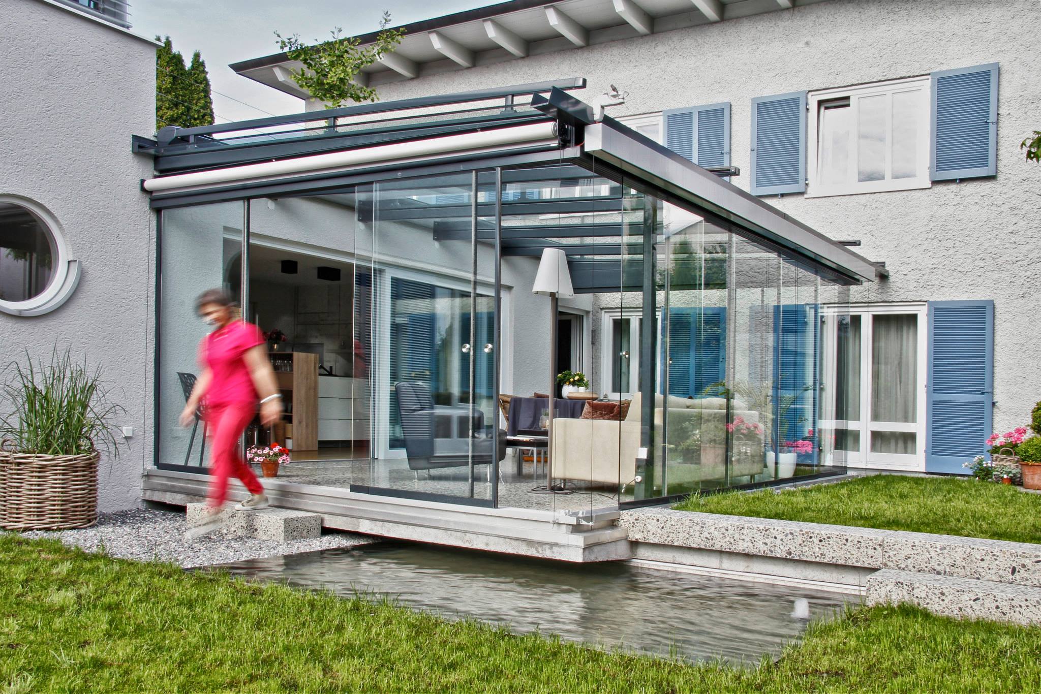 JVS – Wintergardens – Inchideri terase cu sisteme culisante si sticla ...